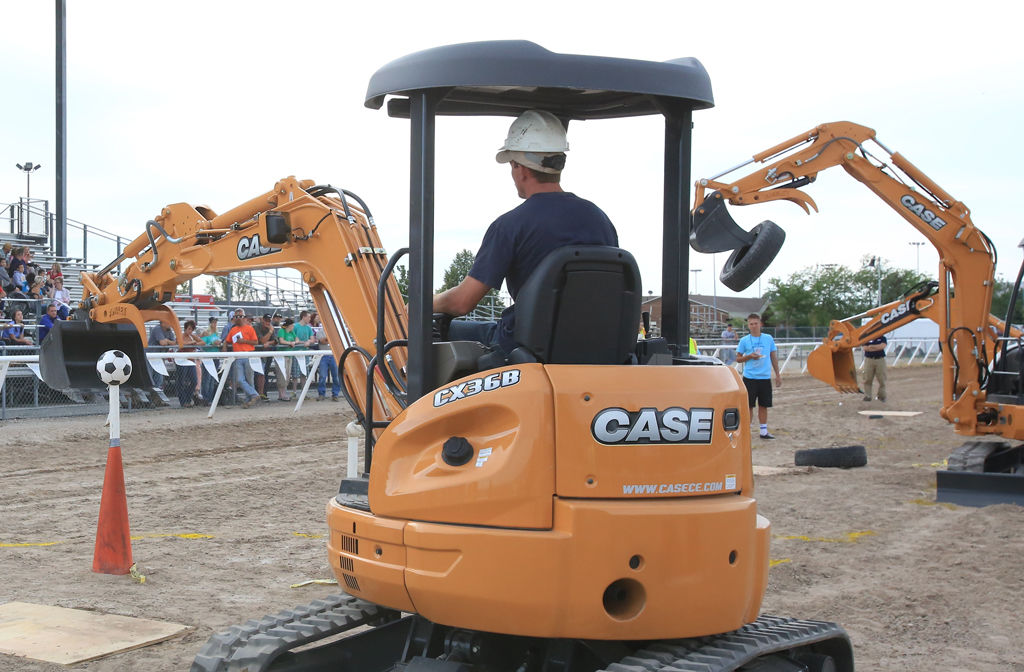 Contestants bring delicate touch to Backhoe Rodeo at Weber County Fair ...